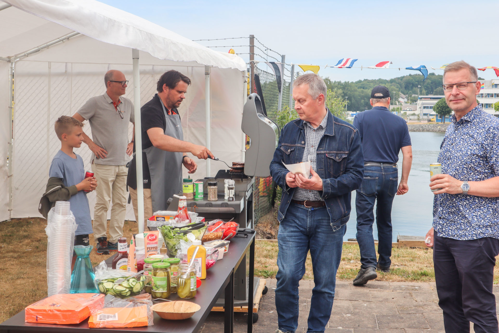 GLAD SOMMAR! - Procab AB